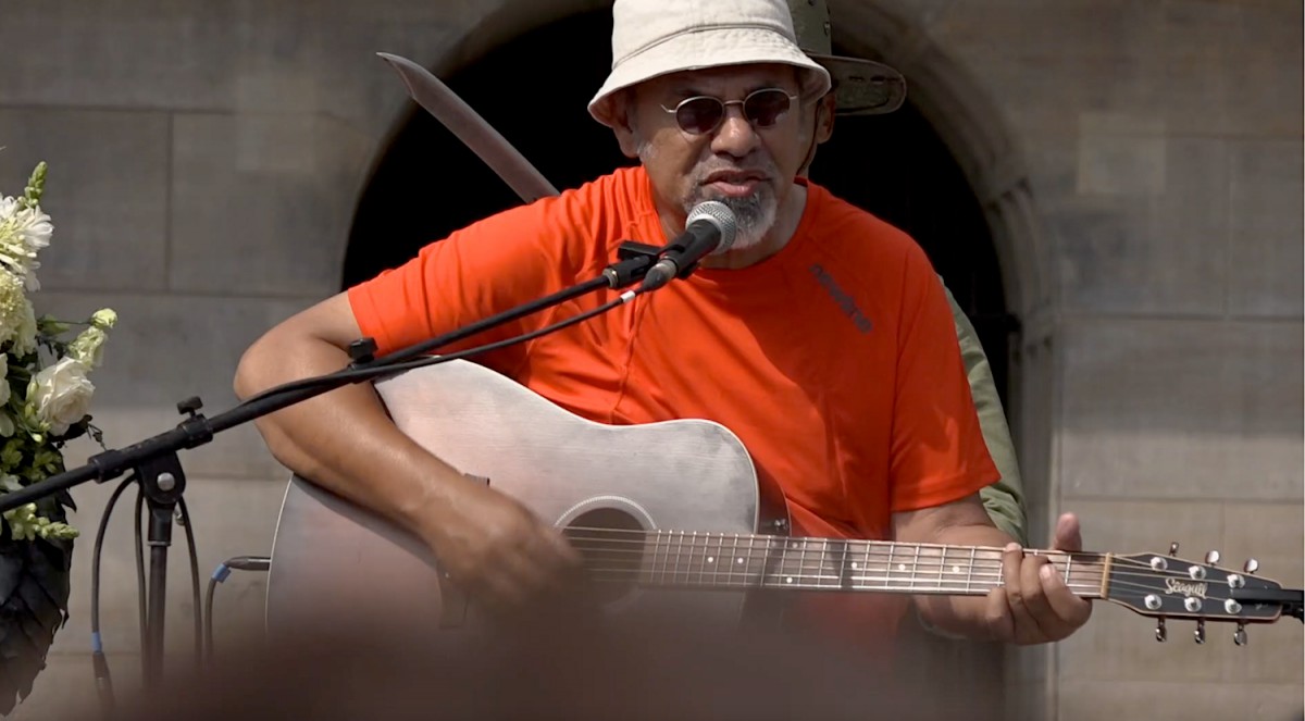 Video-clip 'Tribute to Soumokil' | Pia Media BV